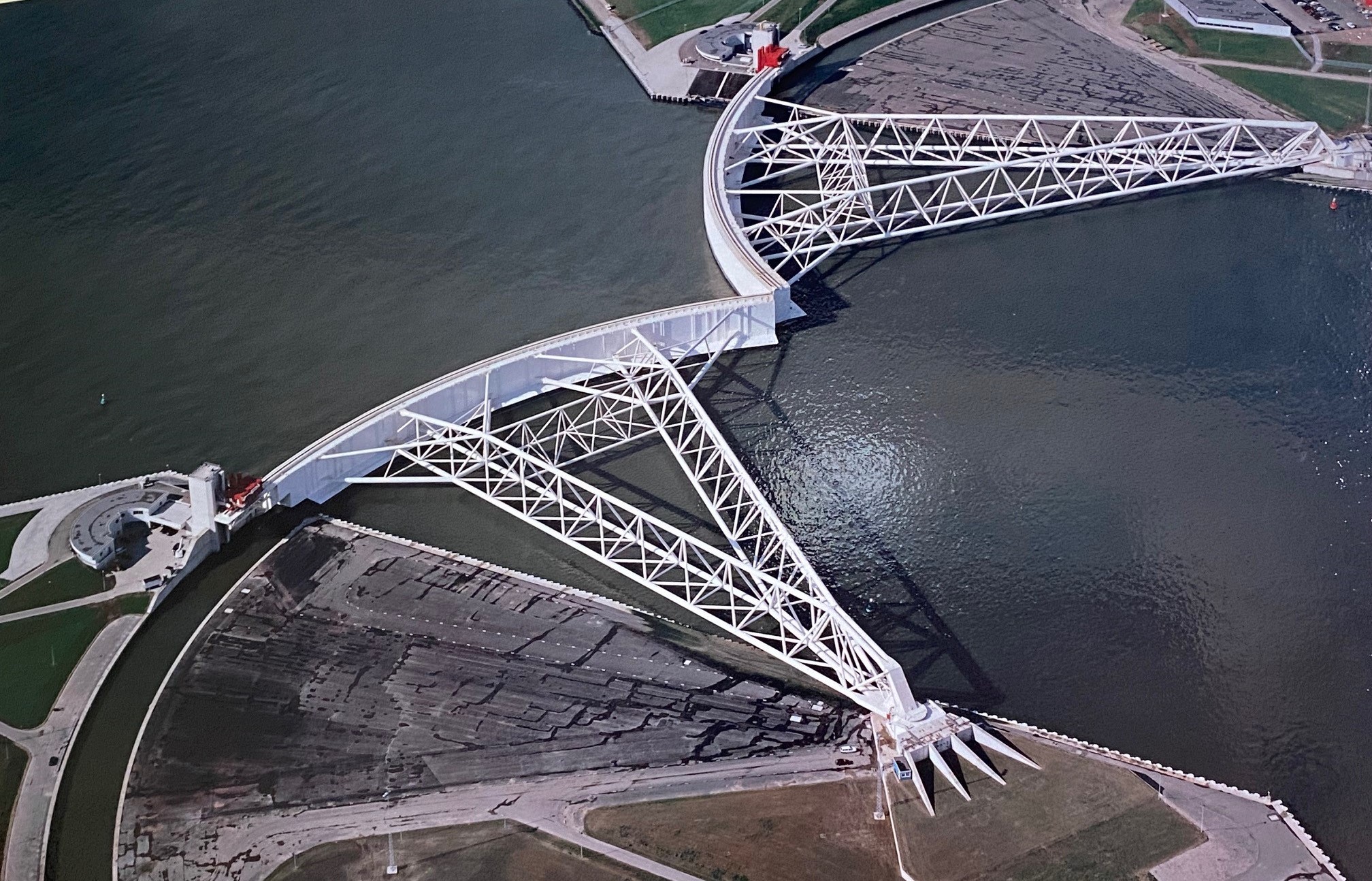 Delta Works : Grant Montgomery